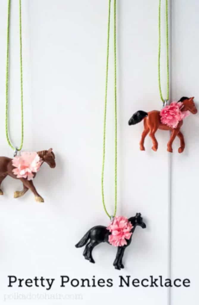 Horse Crafts That Are Super Fun To Make!